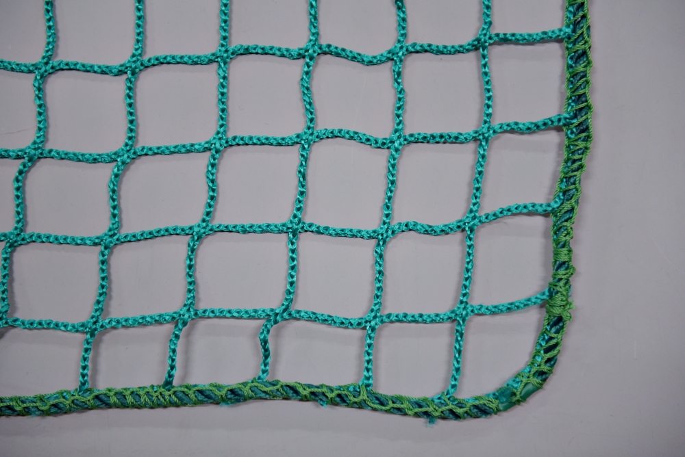 Polypropylene knotless netting, 3 mm – 40 mm HM – 0,9m x 9,30m – Home